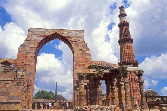 Day Tour of Delhi: Old and New with Local Experts - Insights from Review Feedback