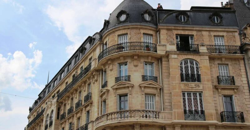 Dijon: Historic Guided Walking Tour - The Experience in Practice