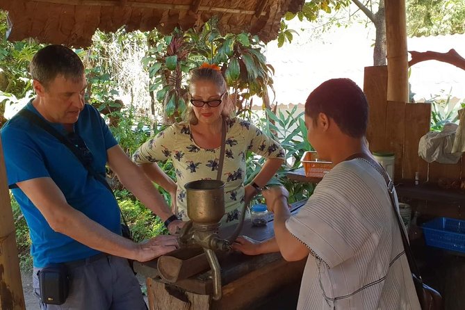 Doi Suthep Tour: Trekking at Doi Inthanon National Park with Lunch - The Value for Money