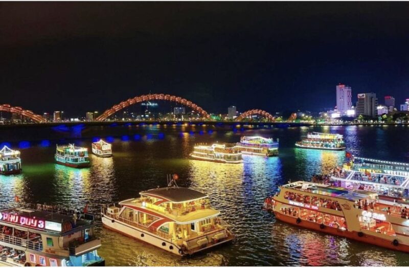 Dragon bridge show and Da Nang local food tour - A Breakdown of the Experience