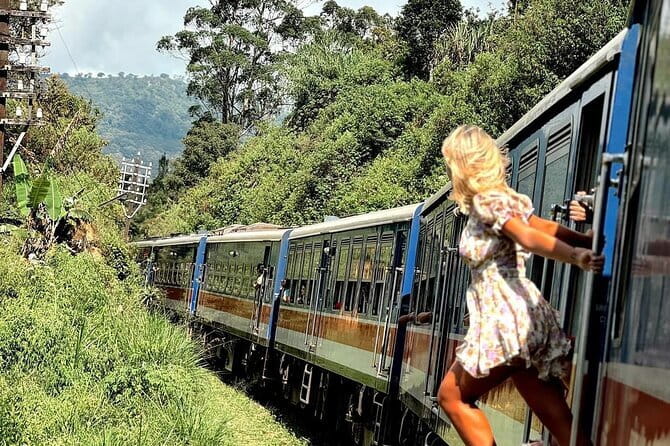 Ella Private Day Tour with Train Ride and Visit to Nine Arch - Authentic Reviews from Travelers