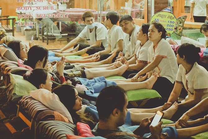 Experience Bangkok at Night with Streetfood Dinner & Foot Massage - Exploring the Bangkok Night Experience