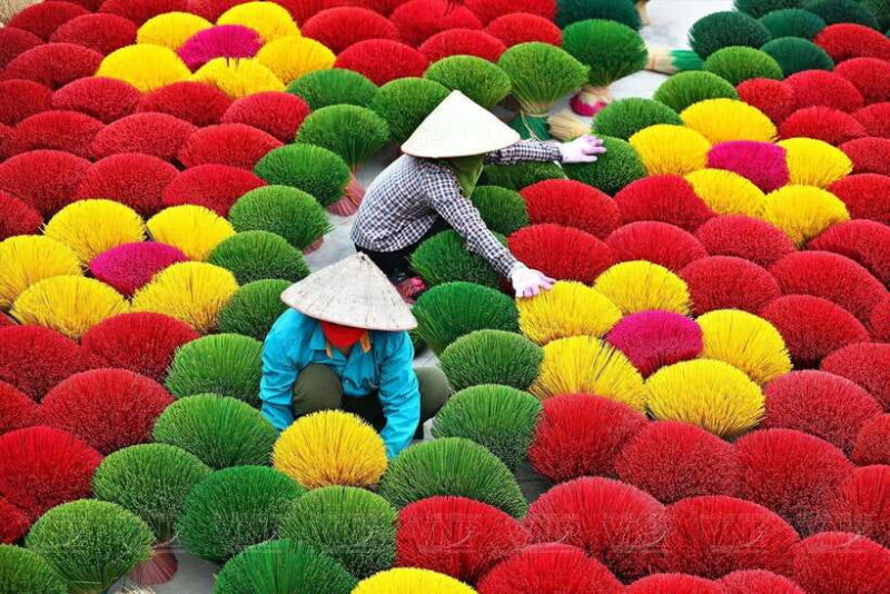 Explore Hanoi Incense Village Tour & Traditional Crafts - Practicalities and Considerations