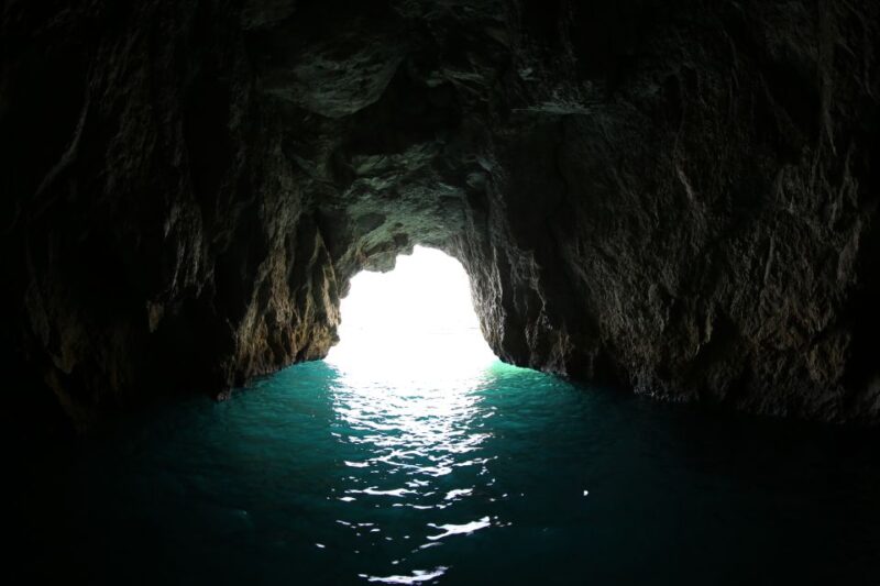From Amalfi: Li Galli Islands and Capri Full-Day Boat Tour - What’s Included and What’s Not?