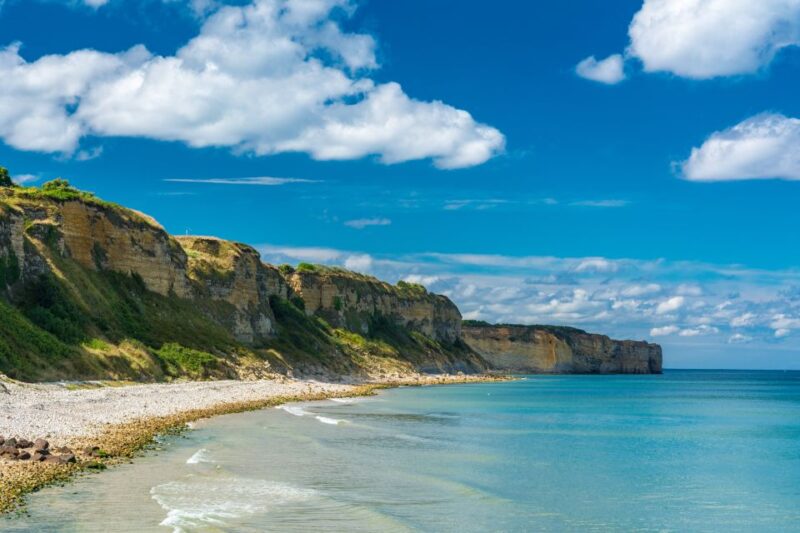 From Bayeux: D-Day American Beaches and US Airborne Day Tour - Omaha Beach: The Landing and Its Legacy