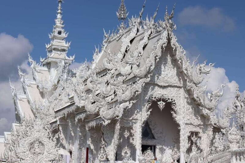 From Chiang Mai: Chiang Rai Temples, Black House, Long Neck - What’s Included and What to Expect