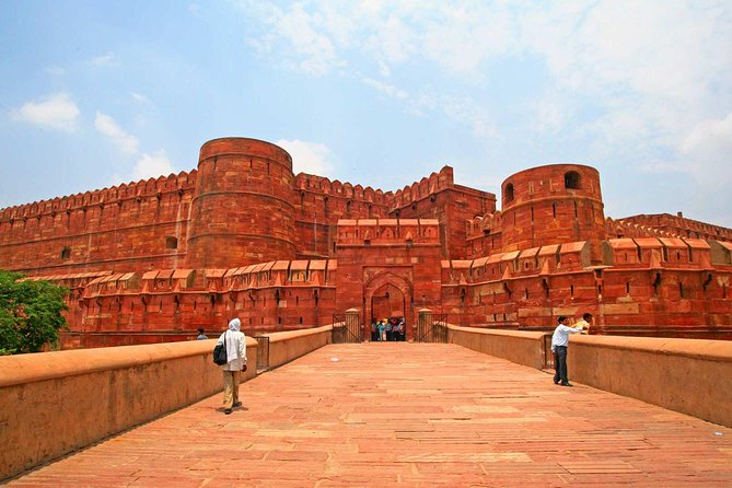From Dehil Private Taj Mahal & Fort Day Trip With 5* Lunch - What the Reviews Say