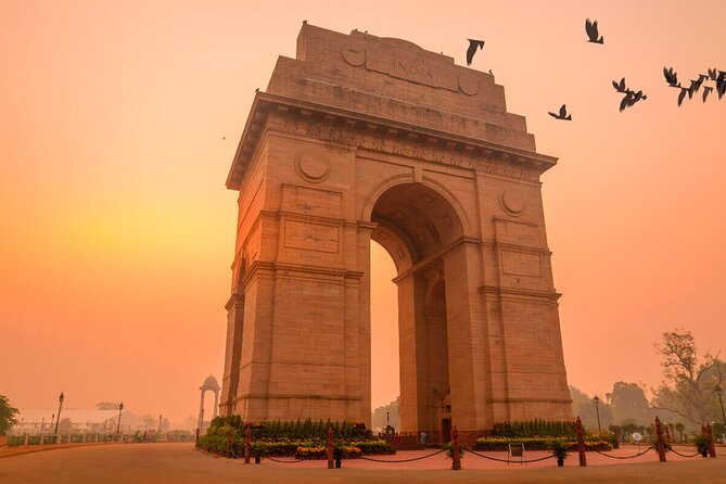 From Delhi : 4 Days Private Golden Triangle Tour - Day 3: Agra to Jaipur — The Pink City