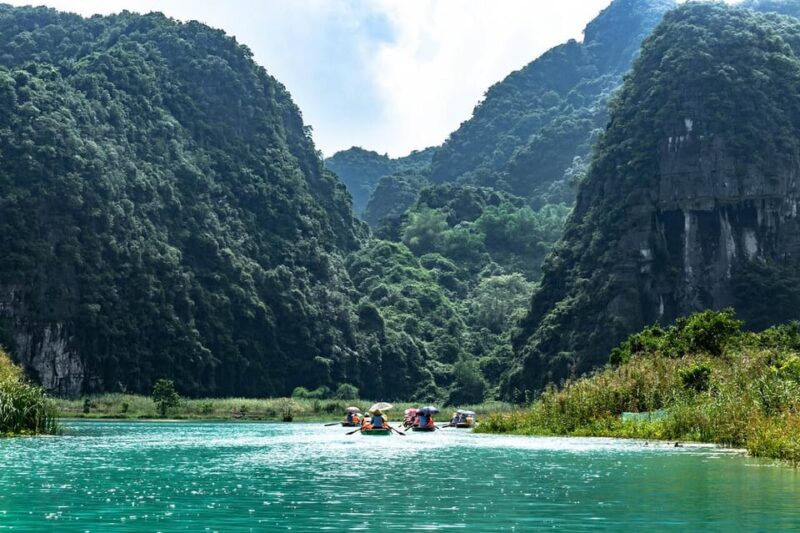 From Ha Noi: Hoa Lu  Tam Coc / Trang An  Mua Cave - Analyzing the Value