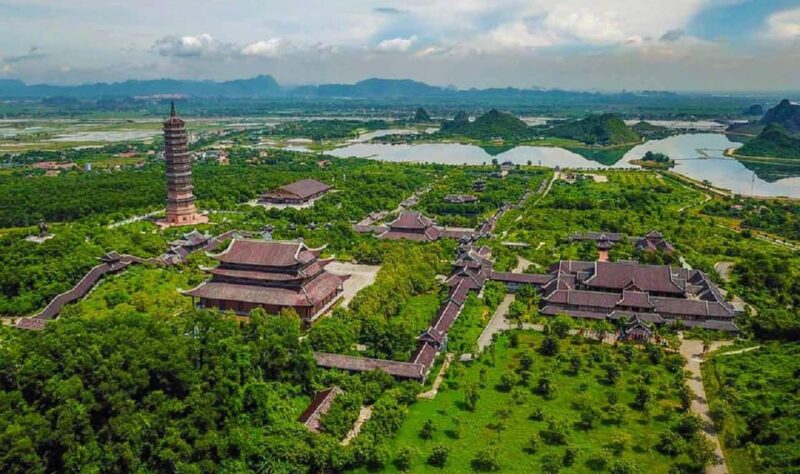 From Hanoi: Ninh Binh-Bai Dinh, Trang An, and Mua Cave 1 day - Who Will Love This Tour?