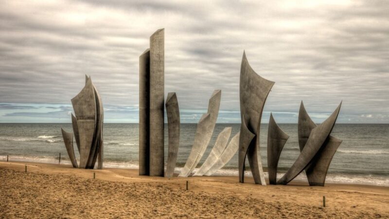 From Le Havre: D-Day Beaches Shore Trip with Packed Lunch - Who Will Enjoy This Tour?