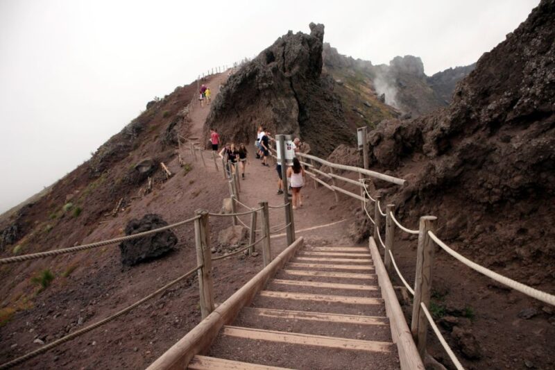 From Naples: Herculaneum, Mount Vesuvius & Pompeii Day Trip - What Makes This Tour Stand Out?