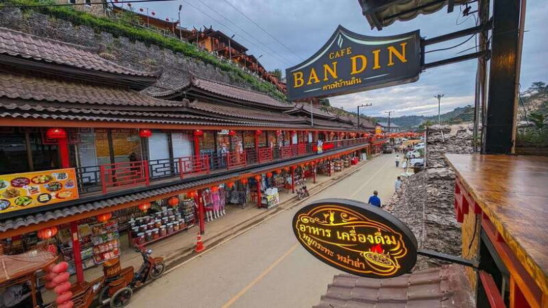 From Pai: Private Mae Hong Son Highlights Car Tour - The Final Stretch and Return