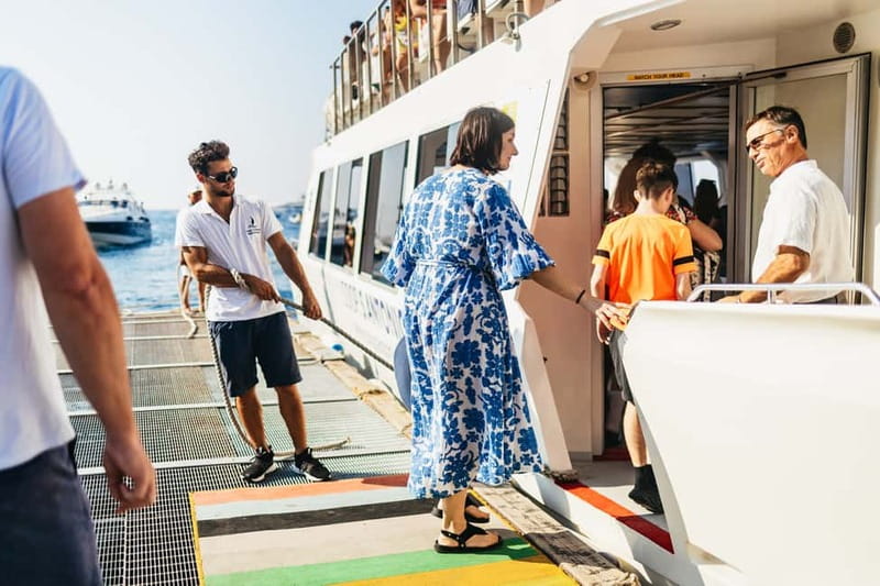 From Sorrento/Nerano: Capri Island Cruise with Guide Onboard - Exploring Capri: An Island of Contrasts