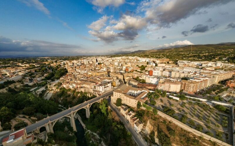 From Valencia: Guided Day Trip to Xàtiva and Anna - The Practicalities