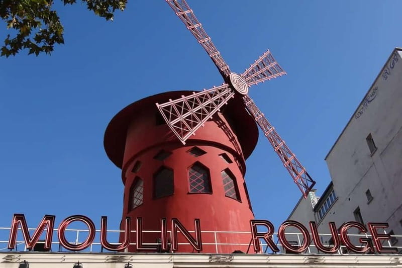 German private Walking Tour through Montmartre & Passages - Why This Tour Offers Great Value