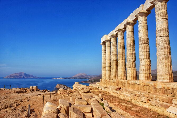 Greece's most beautiful sunset at Poseidon's Temple Private tour - Stop at Vouliagmeni Lake: Nature’s Unexpected Spa