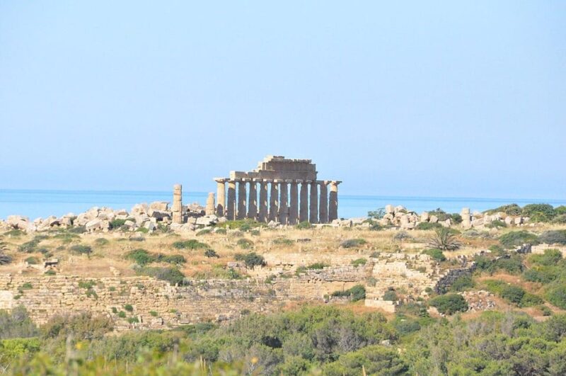 Guided tour of the Selinunte Archaeological Park - The Sum Up