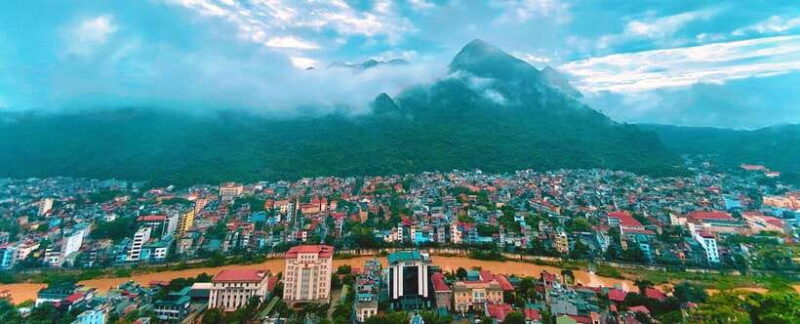 Ha Giang: 4-Day Loop Motorbike Tour with Accommodation - Setting the Scene: The Scenic Heart of Northern Vietnam