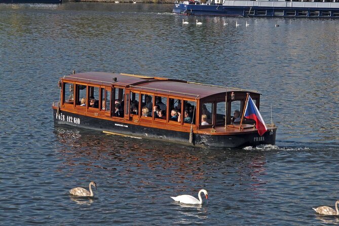 Half-Day Custom Private Walking Tour of Prague Including River Cruise - What travelers say