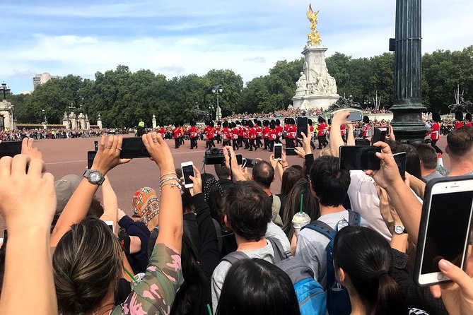 Half Day Walking Tour of Traditional London by Walking & Public Transportation - The Experience and Its Value