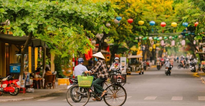 Hanoi City Half Day - A City Saves Traditional Beauties - Exploring Hanoi’s Old Quarter and Local Life