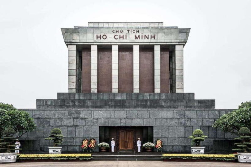 HANOI MOTORBIKING TO TOURIST ATTRACTIONS & STREET FOOD TOUR - Exploring Key Landmarks and Neighborhoods