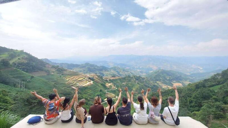 Hanoi: Private or Group 3-Days Ha Giang with motorbike tour - Day 2: Mountain Passes and Cultural Touchpoints