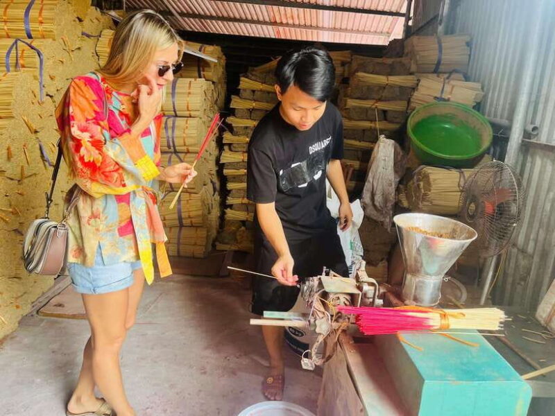 Hanoi's Secret: Incense, Hat Making & Lacquer Villages Tour - Who This Tour Is Best For