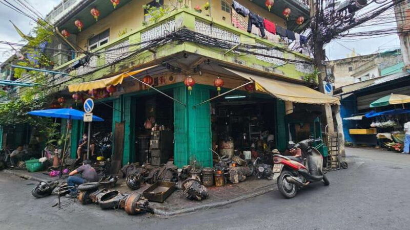 Highlights Local Bangkok Walking Tour with Local Guide - Who Will Appreciate This Tour?