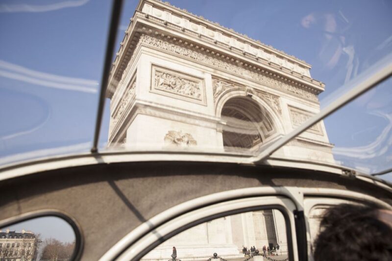 Highlights of Paris: Private 6-Hour Vintage 2CV Tour - The Experience in Detail