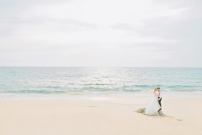 Holiday travel photoshoot in Phuket - The Photographer and Atmosphere