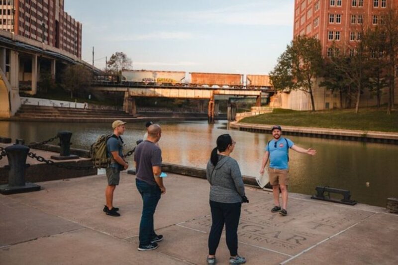Houston: Street Art & Small Bar Tour - The Itinerary in Detail