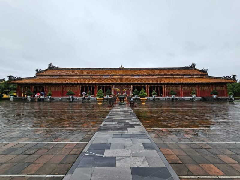 Hue: Imperial and Forbidden City Guided Tour - What to Expect During the Tour