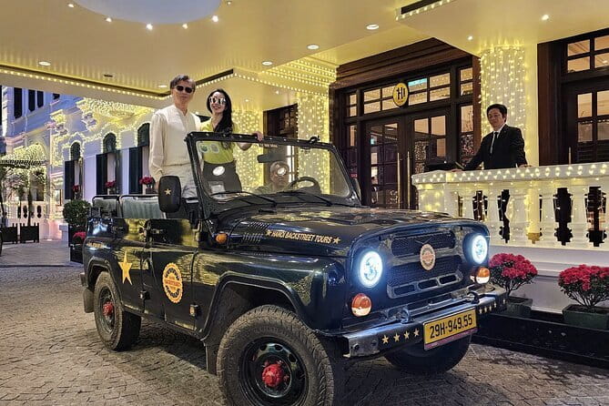 Jeep Tour Saigon By Night : FRESH SEAFOOD, STREET FOOD & SKY BAR - The Experience in Detail