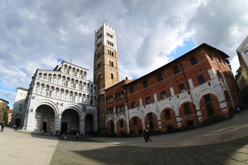Lucca: private tour of center, San Martino and San Frediano - What’s Included and What’s Not