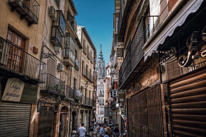 Madrid: Historical Center 2.5-Hour Guided Walking Tour - The Value and Who It’s Best For