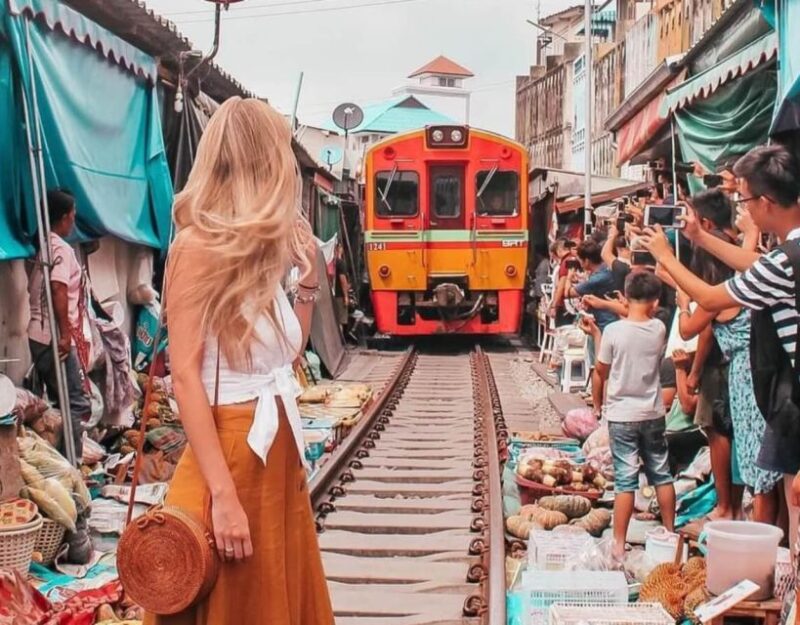 Maeklong Railway & Floating Market Tour - What Sets This Tour Apart