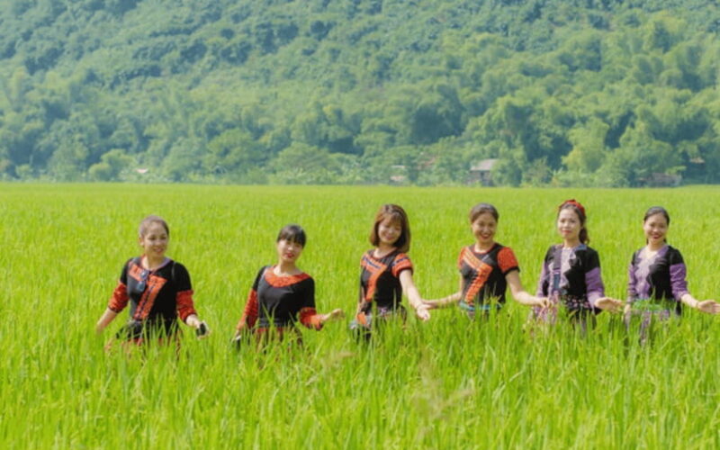 Mai Chau: 2-Day Tour with Local Ethnic Delicacies - The Itinerary Breakdown