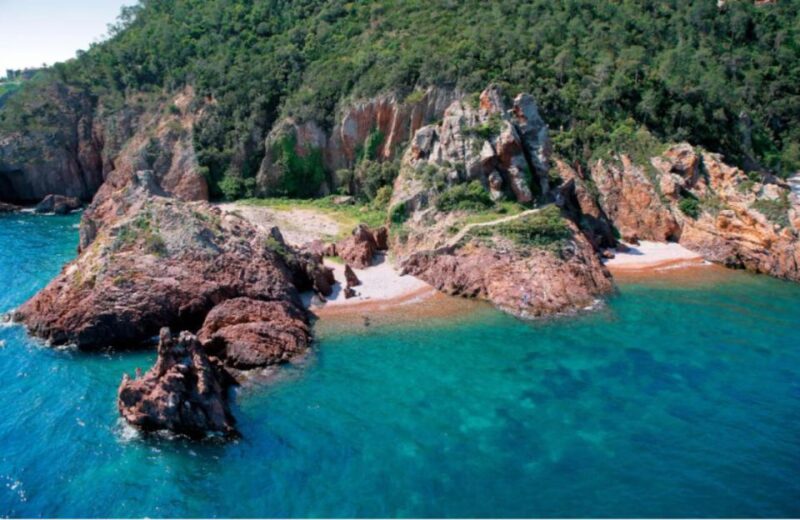 Mandelieu and the Esterel Mountain by Boat without a License - The Scenic Highlights