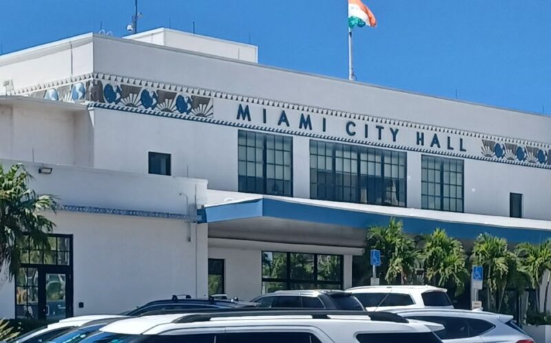 Miami City Tour - Exploring Little Havana