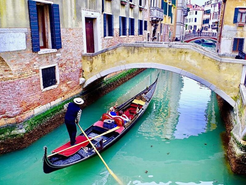 Morning Venice: Doges Palace, Castello, & Gondola Cruise - A Closer Look at the Itinerary and Experience