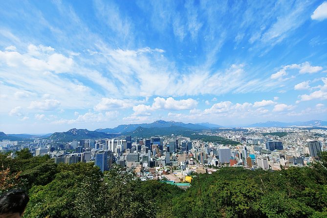 Mt.Bukhansan Hiking and Korean Sauna Tour with Sauna Scrub Service&Korean BBQ - Relaxing at Dragon Hill Spa: The Korean Sauna Experience