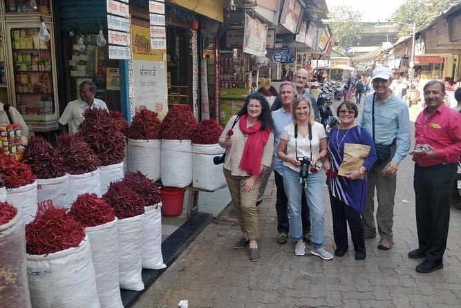 Mumbai Spice Markets and Bazaars Tour with Guide and Transport - A Close Look at the Mumbai Spice Markets and Bazaars Tour
