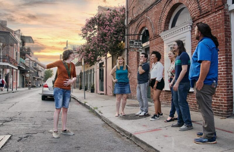New Orleans: Ghosts of French Quarter Nighttime Walking Tour - The Itinerary in Detail