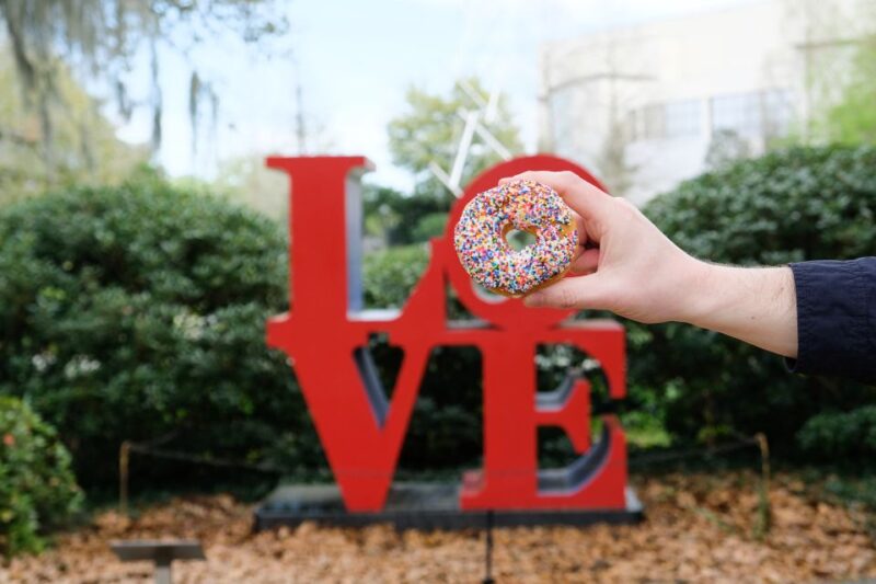 New Orleans: Guided Delicious Beignet Tour with Tastings - What to Expect: Walk, Taste, and Learn
