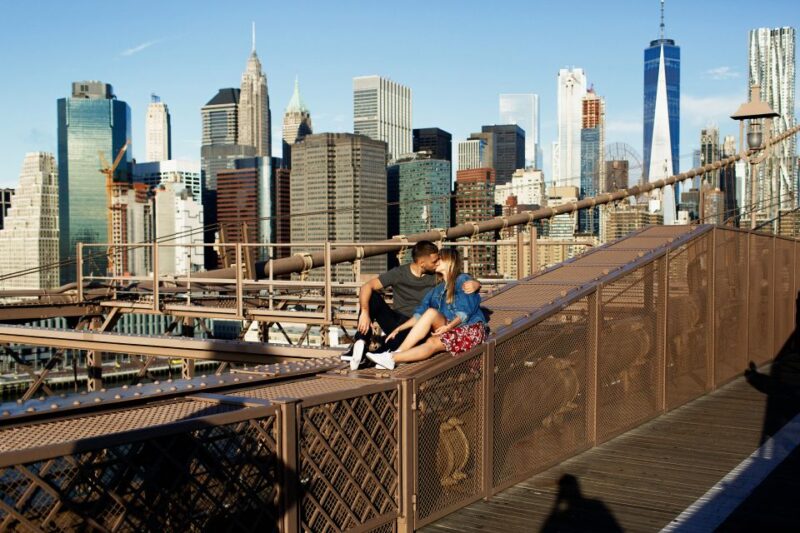 New York: Professional Photoshoot at Brooklyn Bridge - The Stops and Photo Opportunities