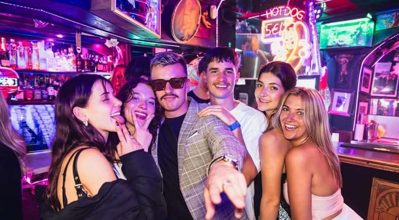 Nice: Bar/Pub Crawl with Free Shots and VIP Entry - What Is the Nice Bar Crawl All About?