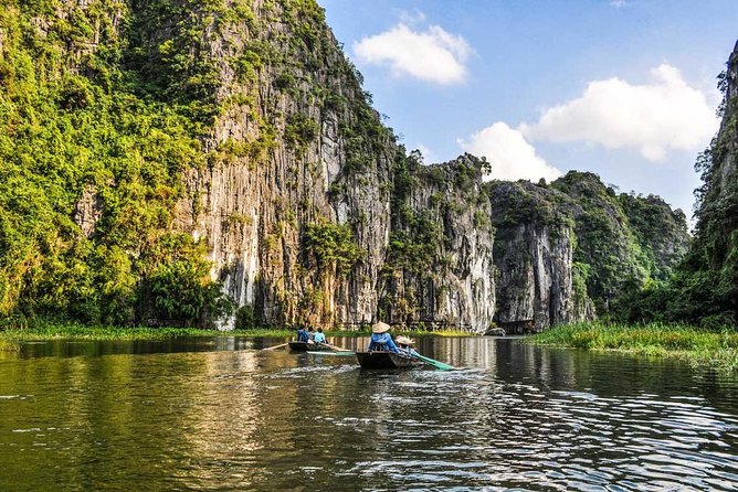 Ninh Binh Day Tour: Hoa Lu - Tam Coc - Mua Cave via Boat & Bike - Authentic Experiences and Traveler Perspectives