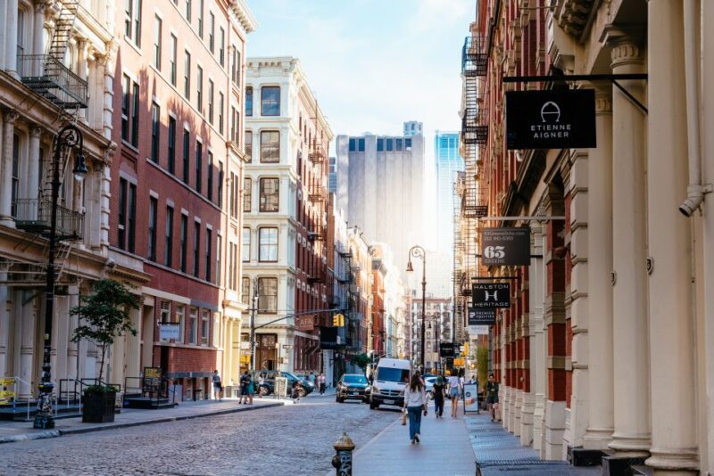 NYC: Custom Highlights & Hidden Gems Tour with a Local - What to Expect During the Tour